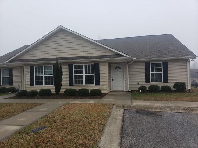 29 Rolling River Way - 29 Rolling River Way Taylors SC 29687 ...