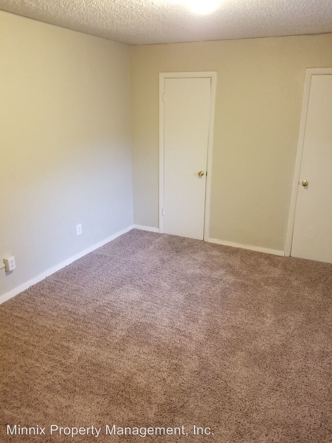 2 br, 1 bath Apartment - 4301 SW 51st Avenue - 4301 SW 51st Ave ...