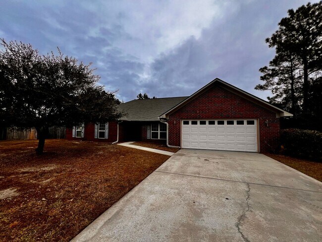 house - 202 Barcalay Ln Hinesville GA 31313 | Apartment Finder