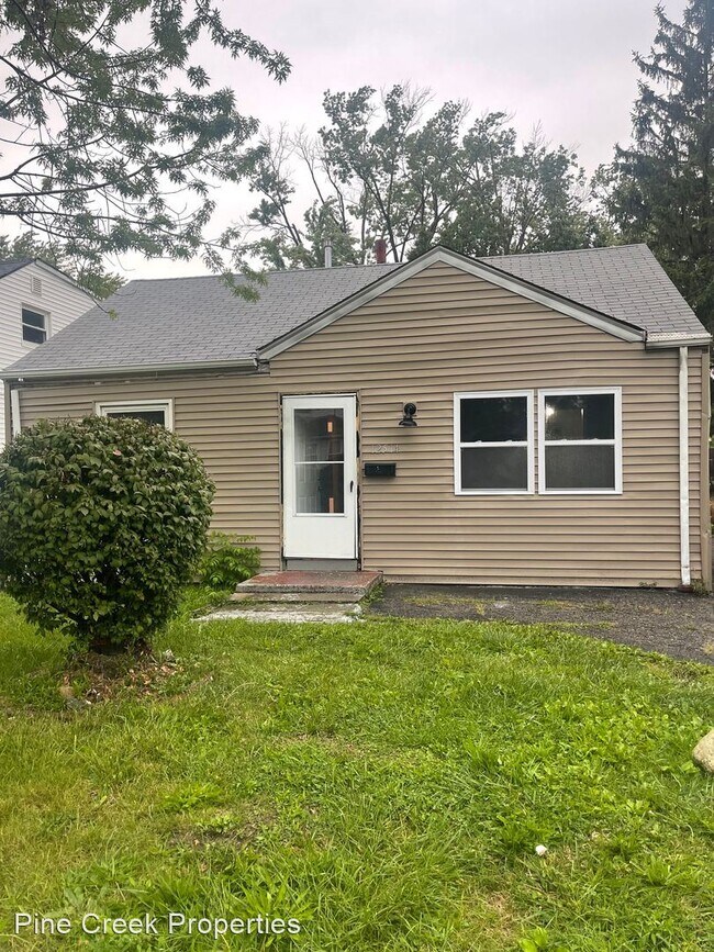 3 br, 1 bath House - 12514 Longmead Ave. - 12514 Longmead Ave Cleveland ...