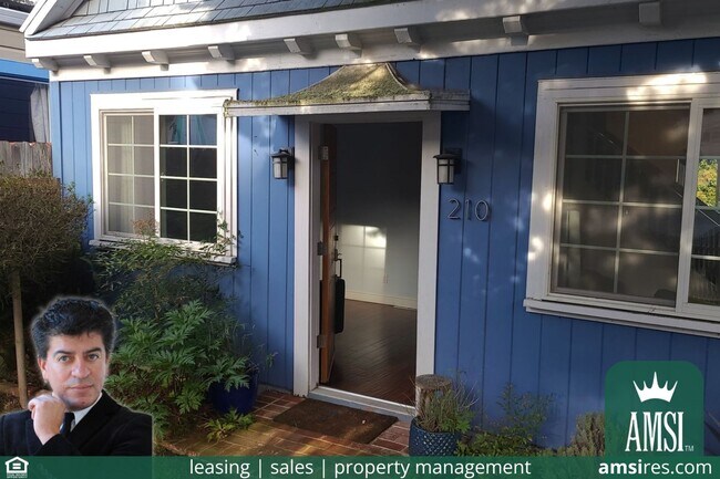 Gorgeous Petite Single Family House with b... - 210 Flournoy St San ...