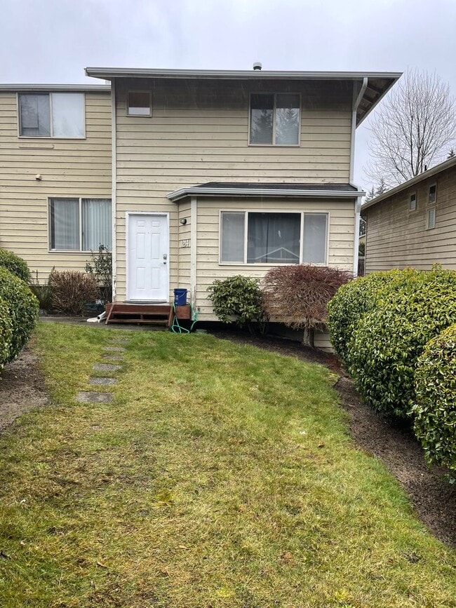 2BEDROOM 1.5 BATH TOWNHOME - EAST BREMERTON - 1214 NE Jasmine Ln Bremerton WA 98311 | Apartment ...