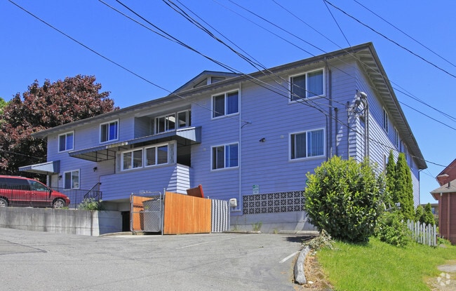 3322 Oakes Ave - 3322 Oakes Ave Everett WA 98201 | Apartment Finder