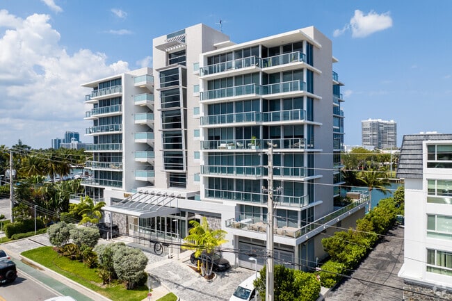 Bijou Bay Harbor - 9521 E Bay Harbor Dr Bal Harbour FL 33154 ...