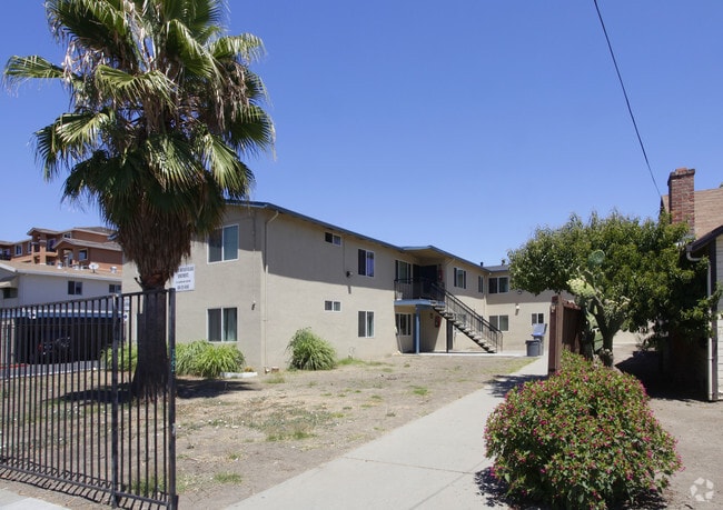 Boxer's Mayfair Village - 66 N Jackson Ave San Jose CA 95116 ...