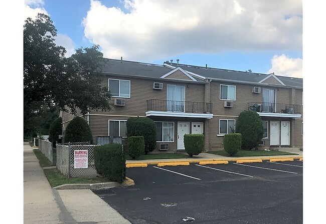 120 Lockman Ave - 120 Lockman Ave Staten Island NY 10303 | Apartment Finder