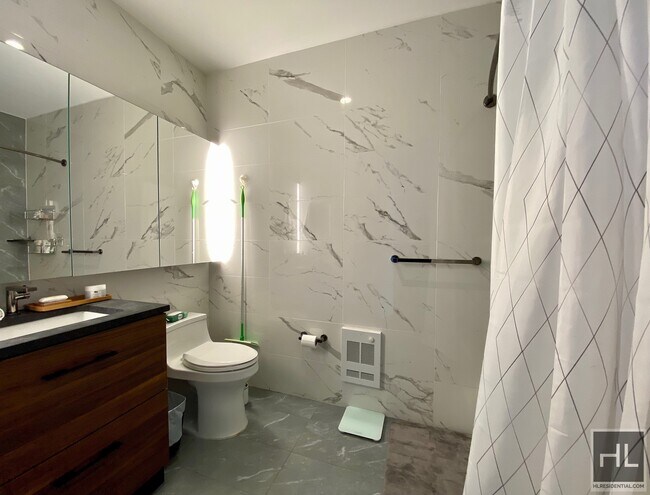 WEST 36 STREET - 515 W 36th St. New York NY 10018 | Apartment Finder