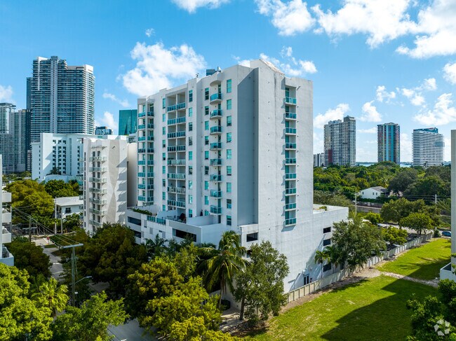 Brickell View West - 1723 SW 2nd Ave Miami FL 33129 | Apartment Finder
