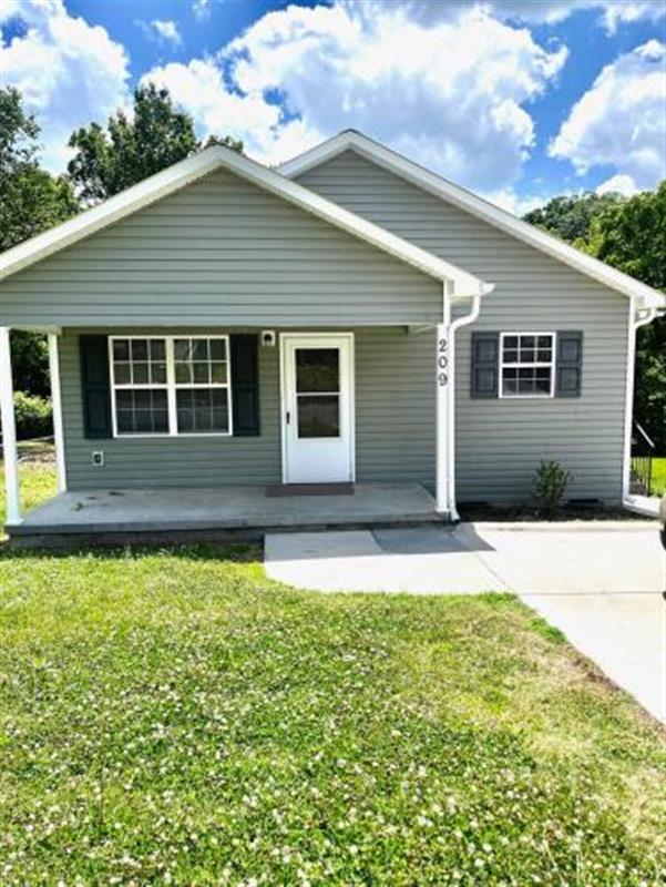 Emma Homes - 209 Emma St Thomasville NC 27360 | Apartment Finder