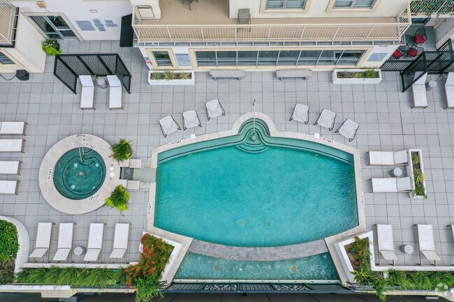 Dominion Post Oak - 2323 Mccue Rd Houston TX 77056 | Apartment Finder