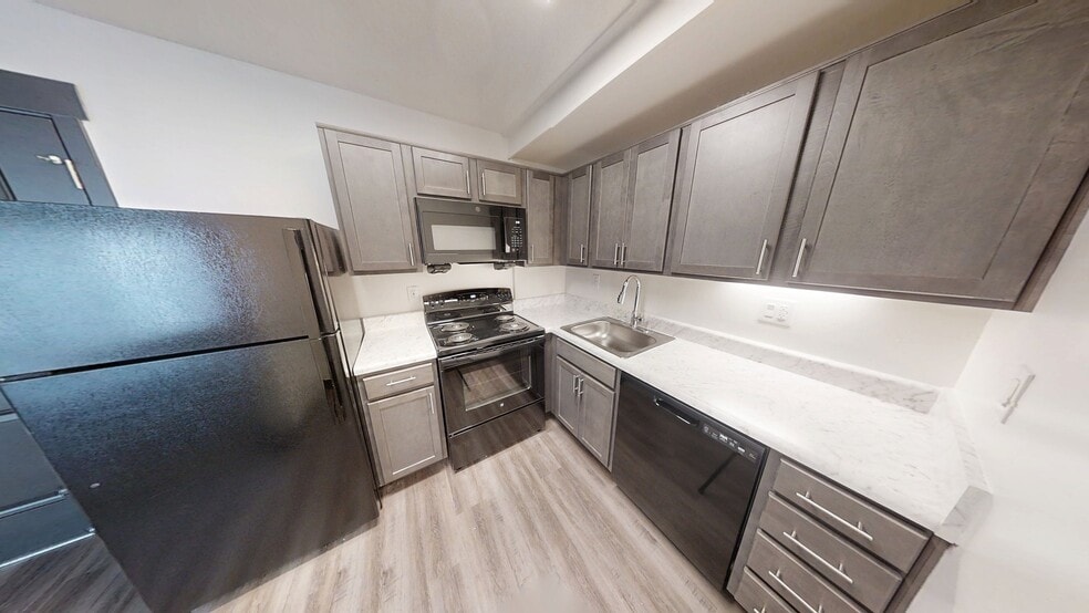 Turtle Creek - Indianapolis - 8253 Harcourt Rd Indianapolis IN 46260 ...