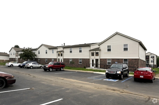 Covered Bridge Apartments - Indianapolis, IN | Apartment Finder
