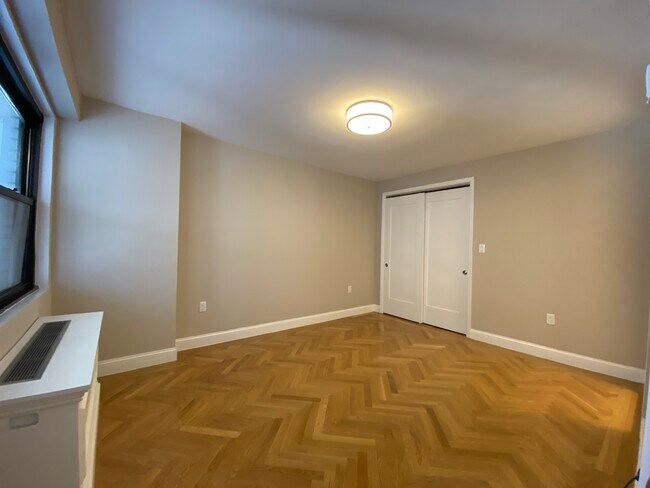 Yorkshire Towers - New York, NY | Apartment Finder