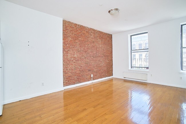 2095 Madison Avenue - 2095 Madison Ave New York NY 10037 | Apartment Finder