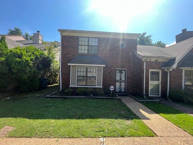HALF OFF FIRST MONTH'S RENT! - 6755 Kirby Lawn Cove Memphis TN 38119 ...