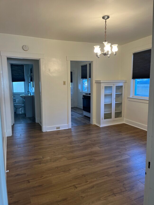 1523 Dormont Ave - 1523 Dormont Ave Pittsburgh PA 15216 | Apartment Finder